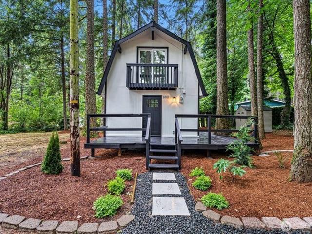 1911 th St SW, Lakebay, WA 98349
