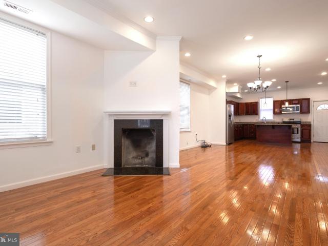 1911 17th St SE, Washington, DC 20020 | MLS #DCDC2239