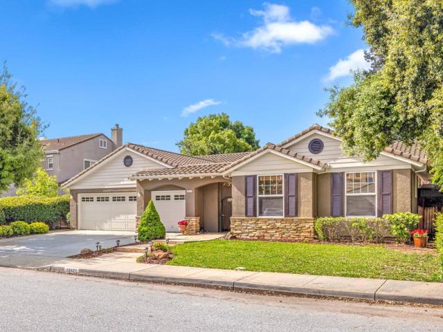 19127 Chinook Ct, Morgan Hill, CA 95037 | MLS #ML82042 | Compass