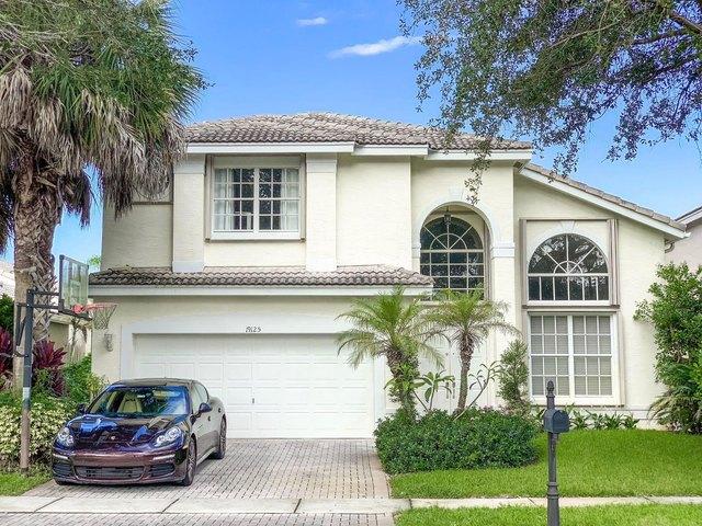 19125 Skyridge Cir, Boca Raton, FL 33498