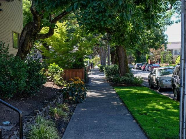 1912 NE Schuyler St 2 Bedroom Apartment for Rent at 1912 Ne Schuyler St, Portland, OR 97212 Irvington