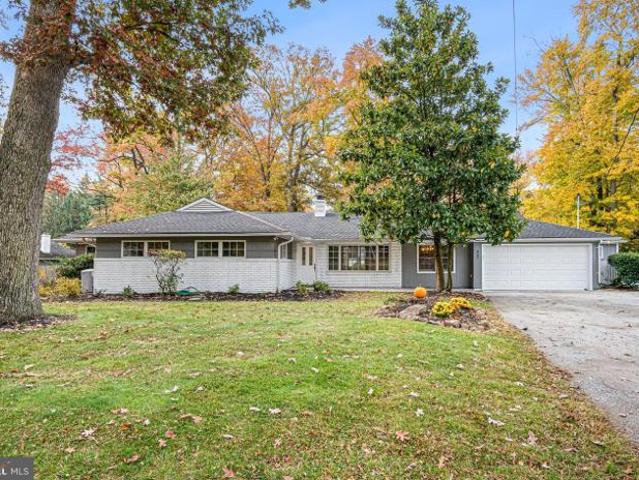 1912 Beechwood Dr, Wilmington, DE 19810 in Wilmington, Delaware