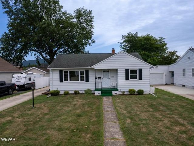 1912 Blair St, Williamsport, PA 17701