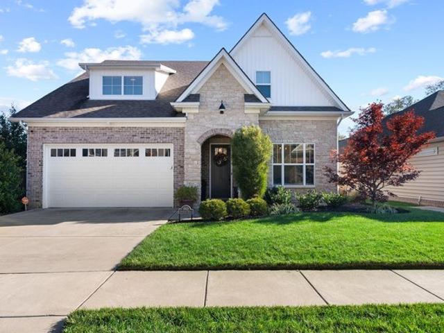 1912 Covington Dr, Lexington, KY 40509