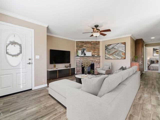 1912 Diamond St Unit 4, San Diego, CA 92109