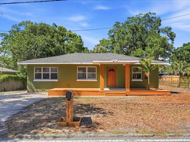 1912 E Hanna Ave, Tampa, FL 33610