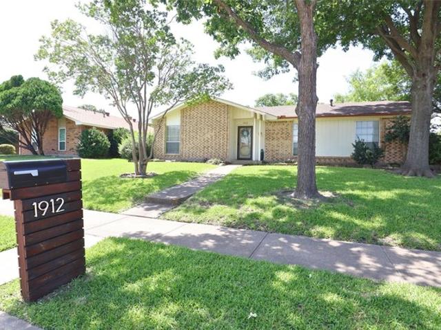 1912 E Spring Valley Rd, Richardson, TX 75081