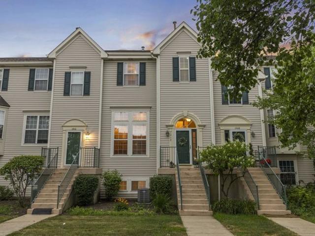 1912 Grandview Pl, Montgomery, IL 60538