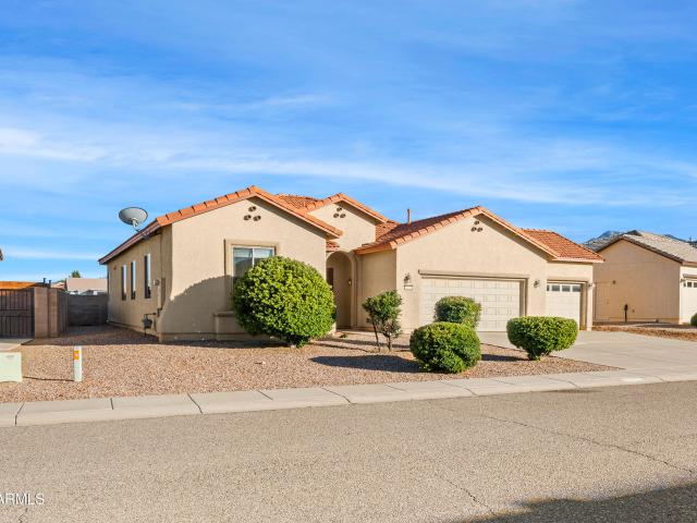 1912 prairie grass drive