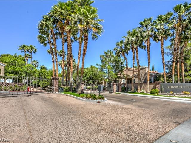 1912 Summer Pine Court 103