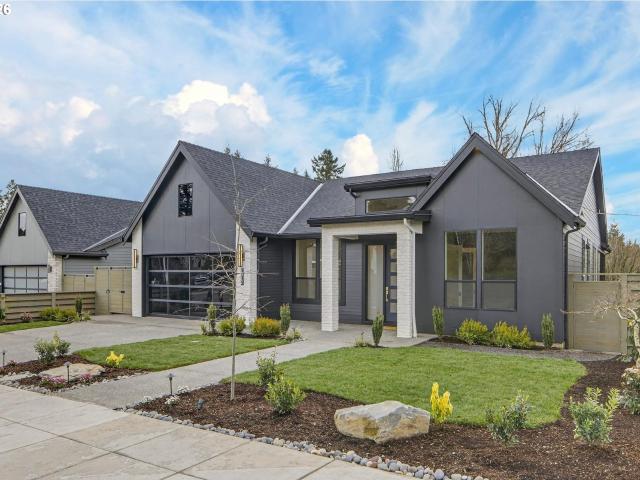 1912 SW Dickinson Ln, Portland, OR 97219 | MLS #555682