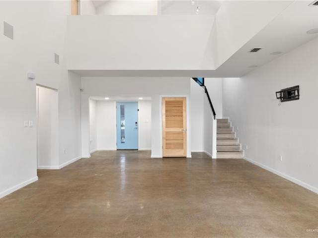 1912 Silverton Circle