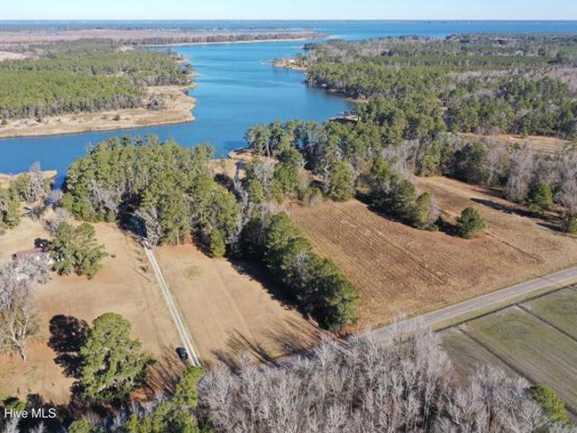 1912 Spring Creek Rd, Aurora, NC 27806