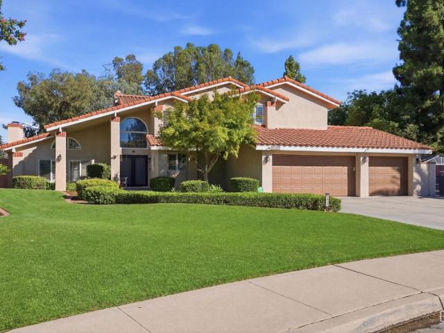 1912 Toulouse Lane