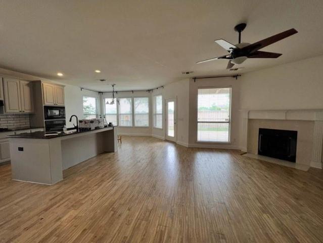 1912 Van Landingham Drive