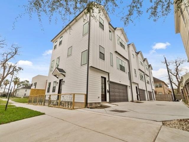 1912 Wheeler St, Houston, TX 77004