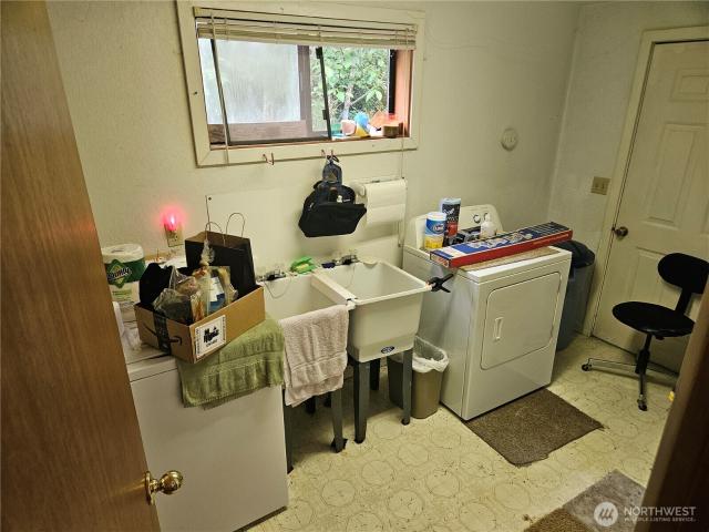 1912 255th Lane