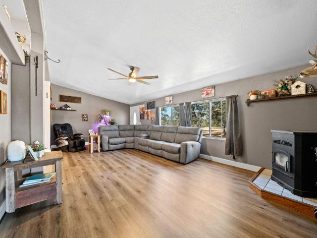 19130 Bonner Way