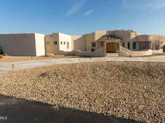 19135 W Townley Ct, Waddell, AZ 85355