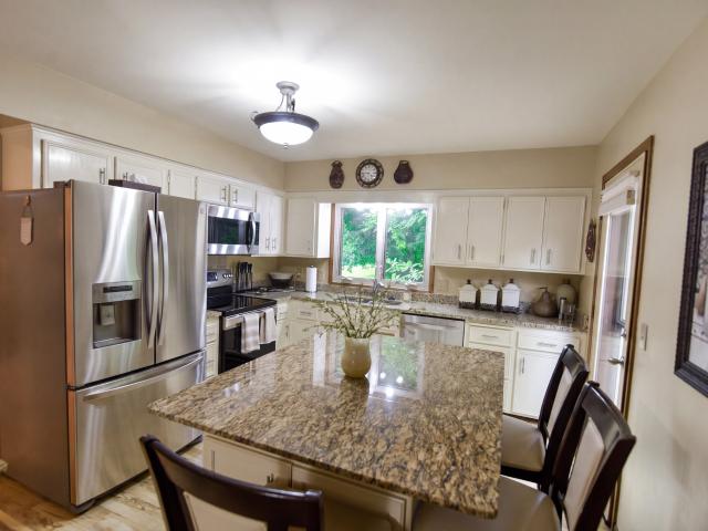 19135 Maple Leaf Drive