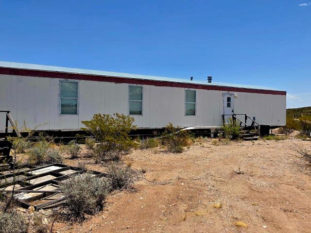 1913 n roxie road