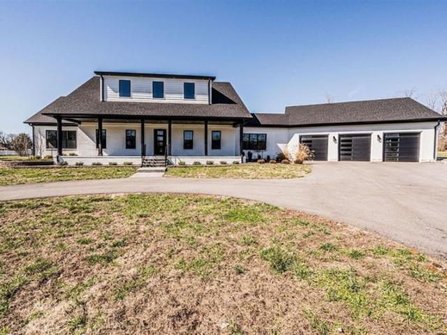 1913 Nashville Rd, Bowling Green, KY 42101