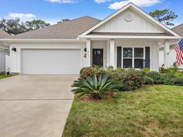 1913 Noleka Ct, Navarre, FL 32566