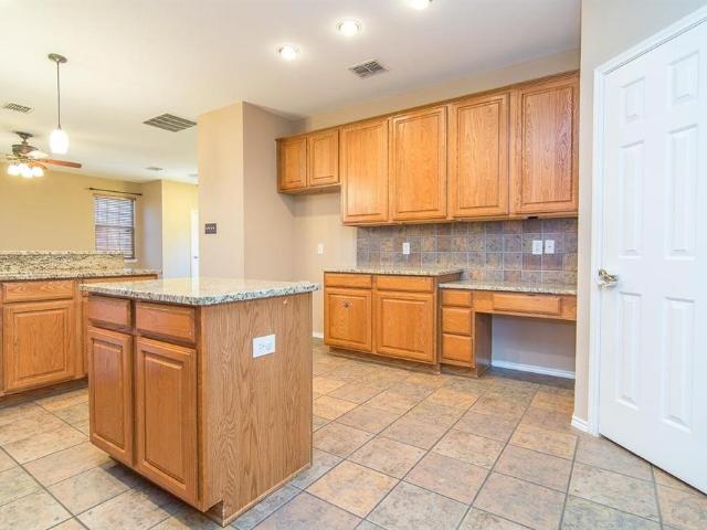 1913 Bradford Pear Square