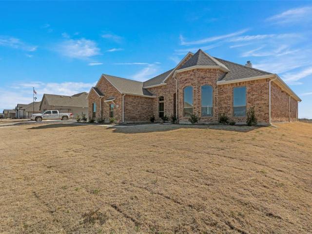 1913 Creekview Lane