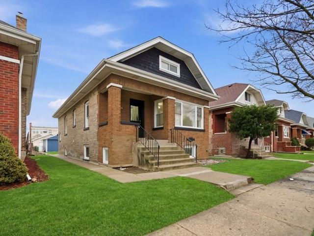 1913 East Ave, Berwyn, IL 60402