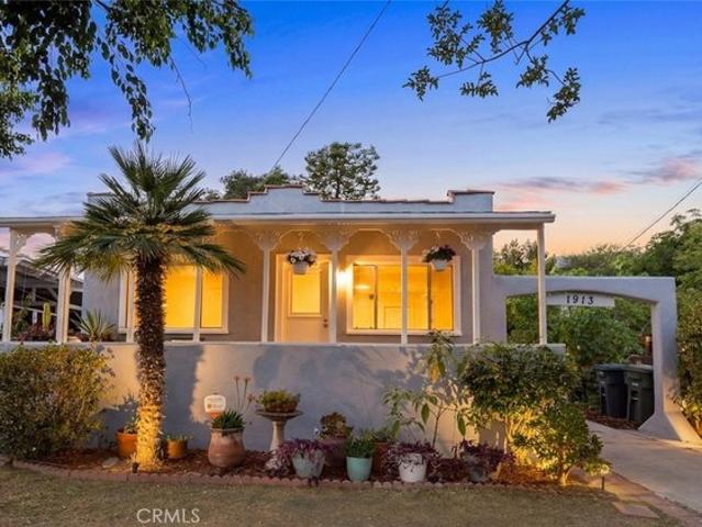 1913 Hanford Dr, Pasadena, CA 91104