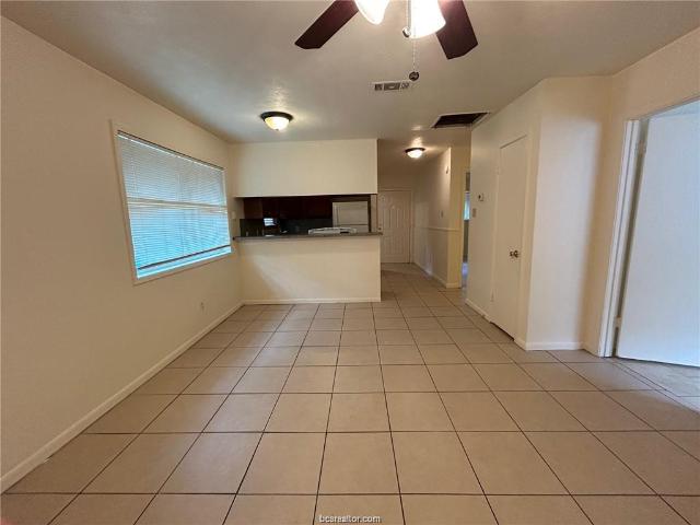 1913 Pine Tree Drive A