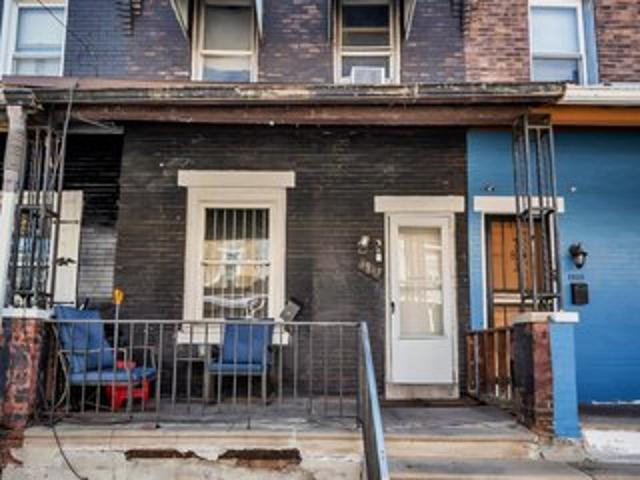 1913 S Beechwood St, Philadelphia, PA 19145