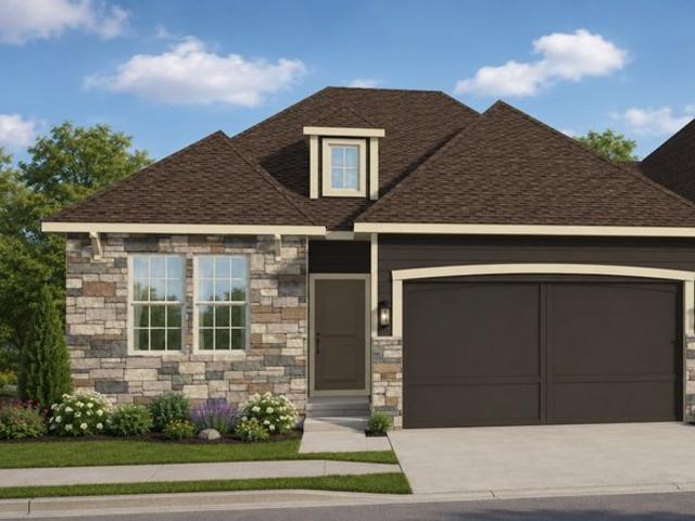 1913 Shellbark St, Raymore, MO 64083