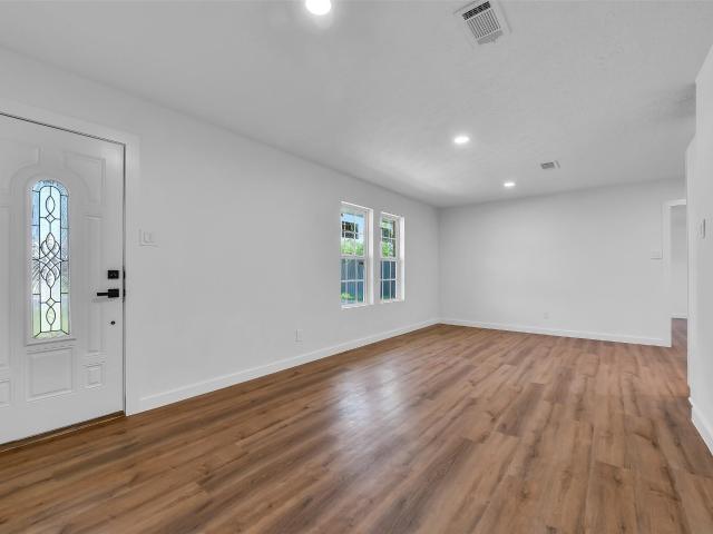 1913 41st Ave N, Texas City, TX 77590 | MLS #97831 | Compass