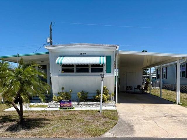 191 3rd St W, Nokomis, FL 34275