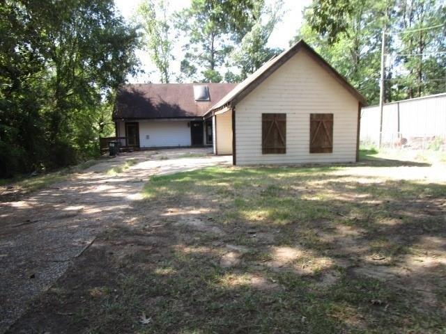 191 Campbell Dr, Natchitoches, LA 71457