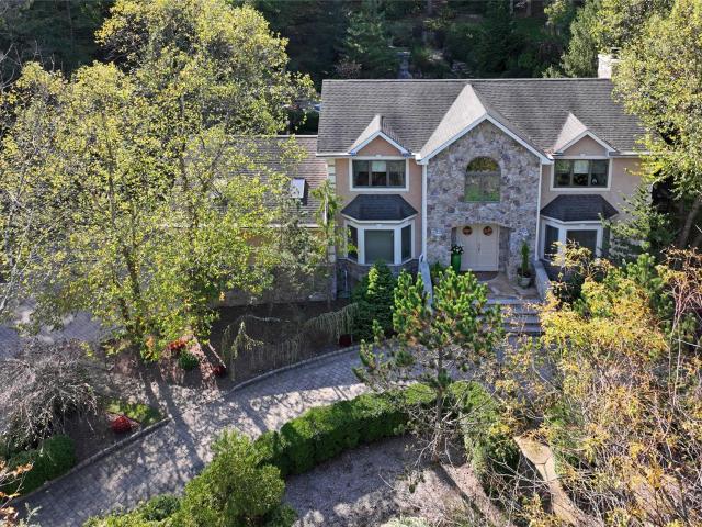 191 Cherry Lane