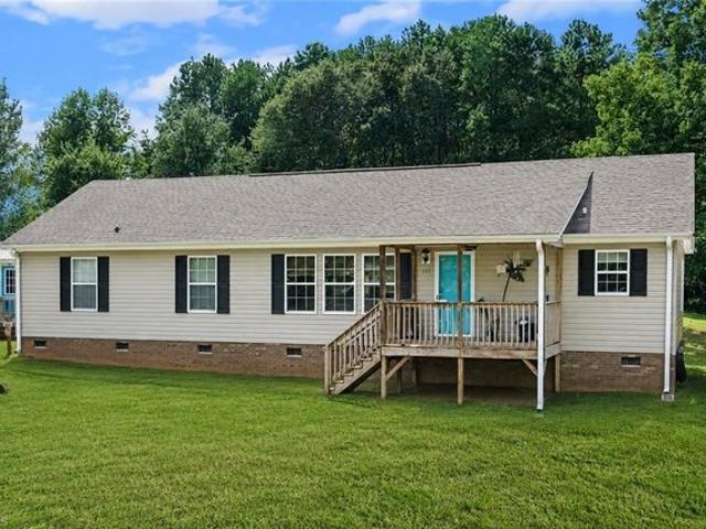 191 Beaver Farm Rd, Lexington, NC 27295