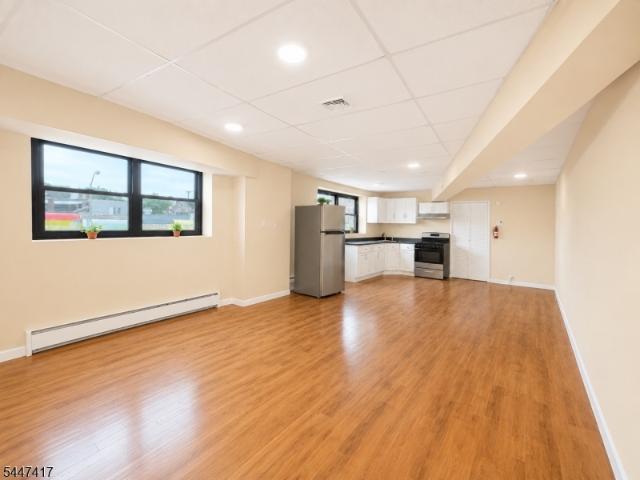 191 Bloomfield Ave # 1F