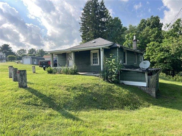 191 Brushwood Rd, Uniontown, PA 15401