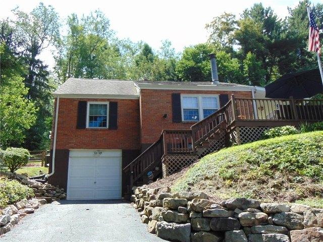 191 Buttermilk Hollow Rd S, Irwin, PA 15642