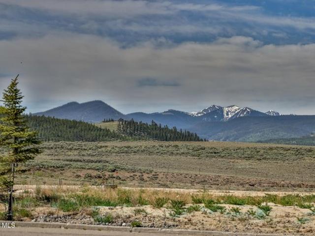 191 Buckhorn Cir, Granby, CO 80446