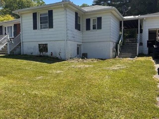 191 Dairy Farm Rd, Princeton, WV 24740