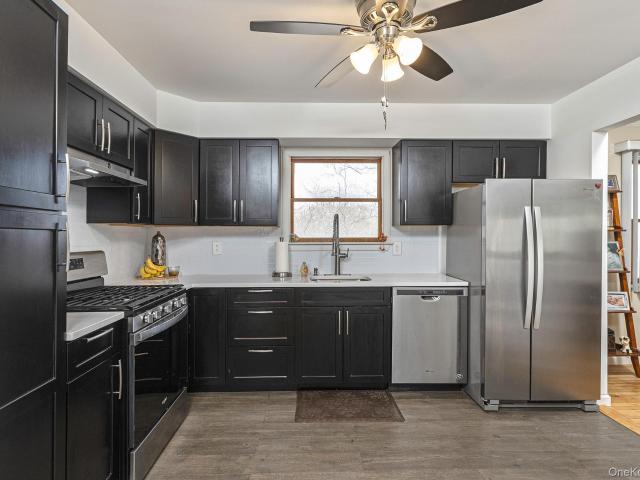 191 Hawthorne St, Mastic, NY 11950 | MLS #976385 | Compass