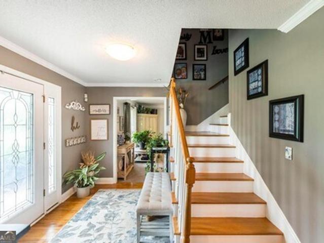 191 Henry Drive