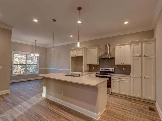 191 Johnstone Trail