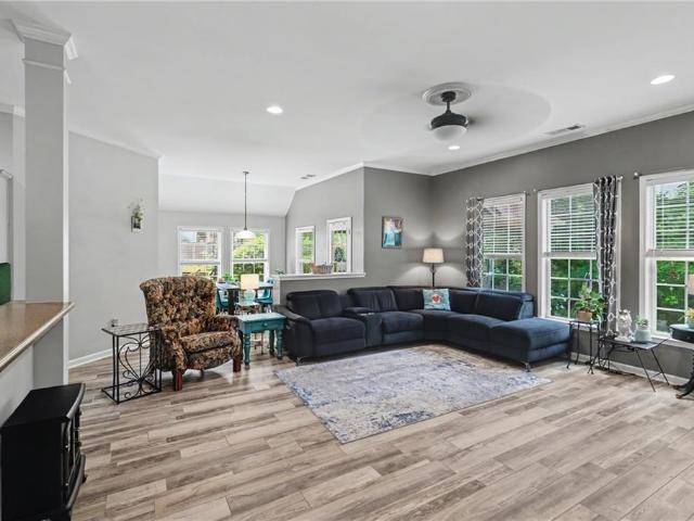 191 Longwood Crossing