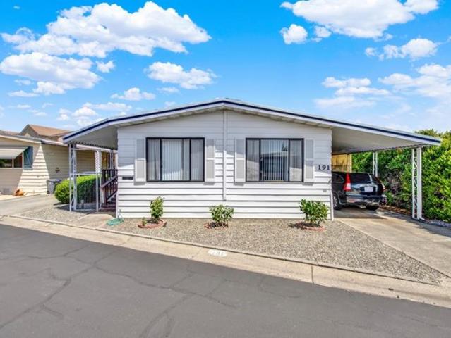 191 Lemon Tree Cir, Vacaville, CA 95687