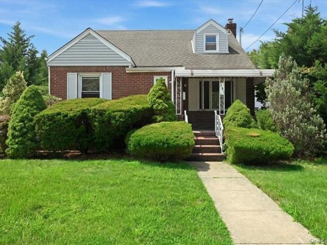 191 Nassau Blvd, New Hyde Park, NY 11040